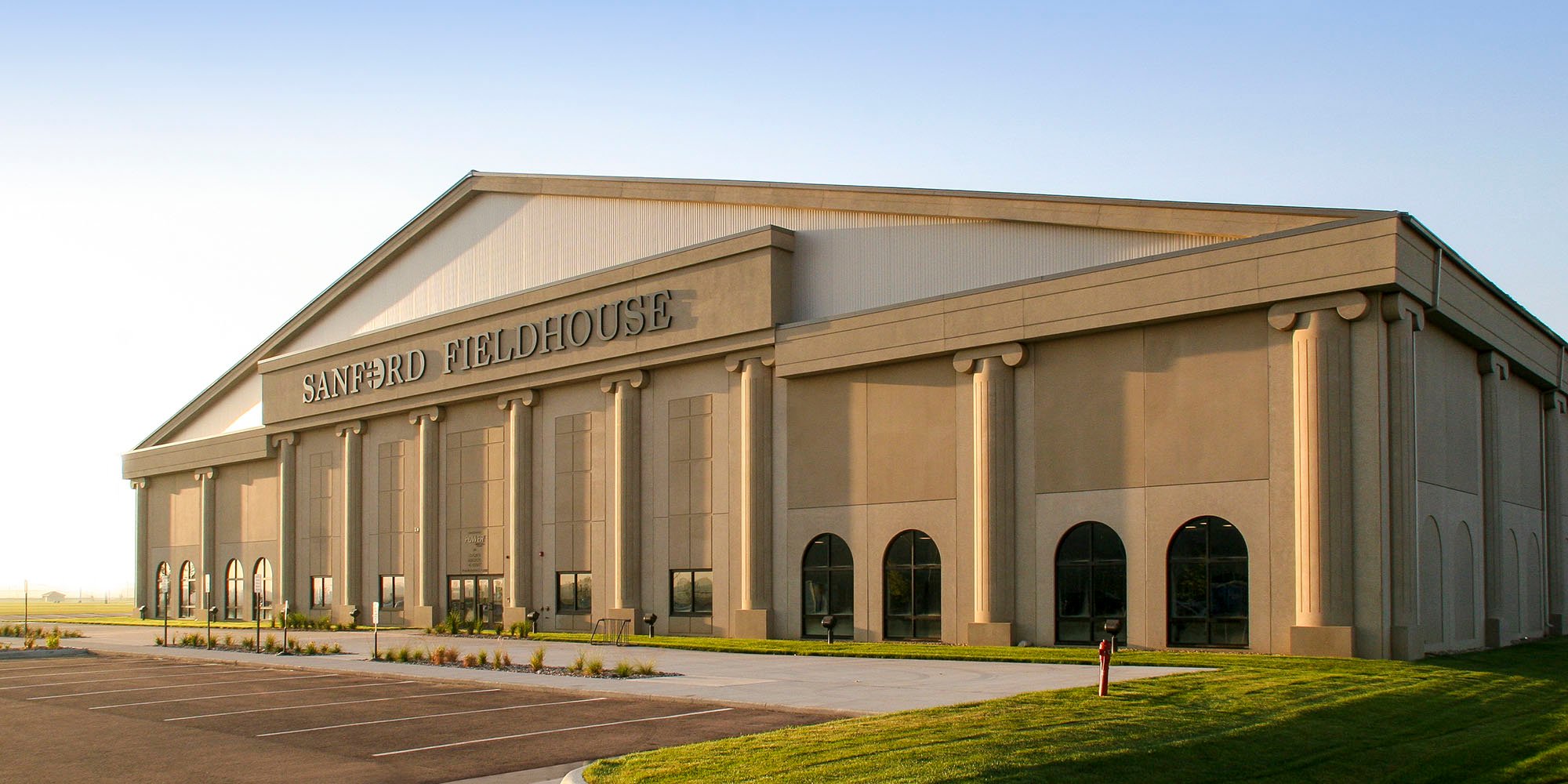 Sanford Fieldhouse | Fiegen Construction